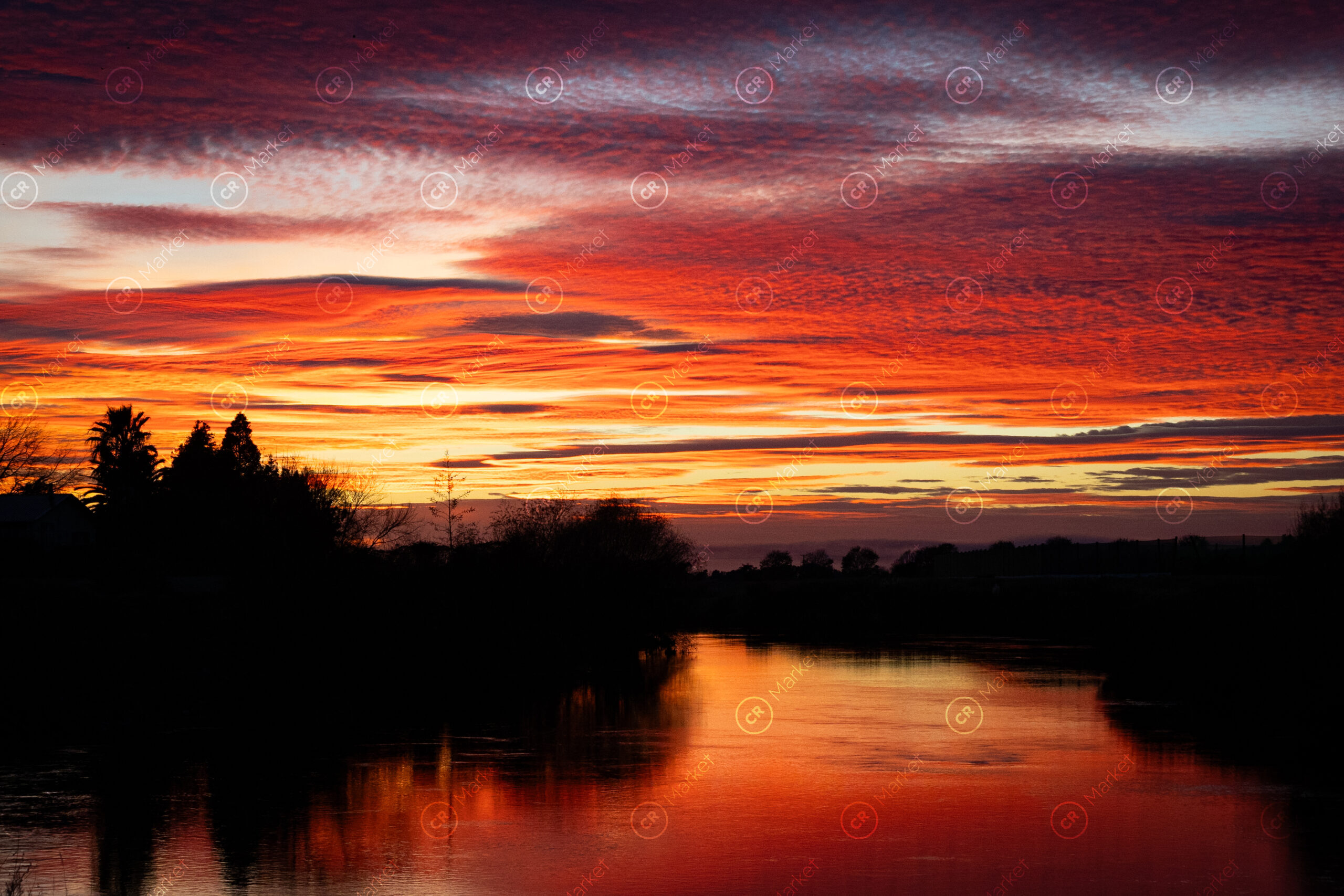 River Sun Rise - CR Market